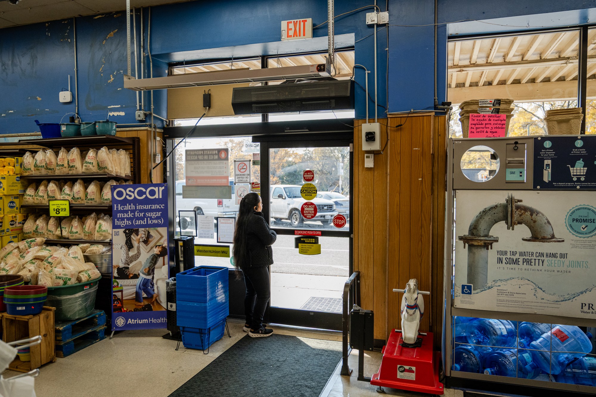 Locked doors: How one Charlotte business responded to Border Patrol ...